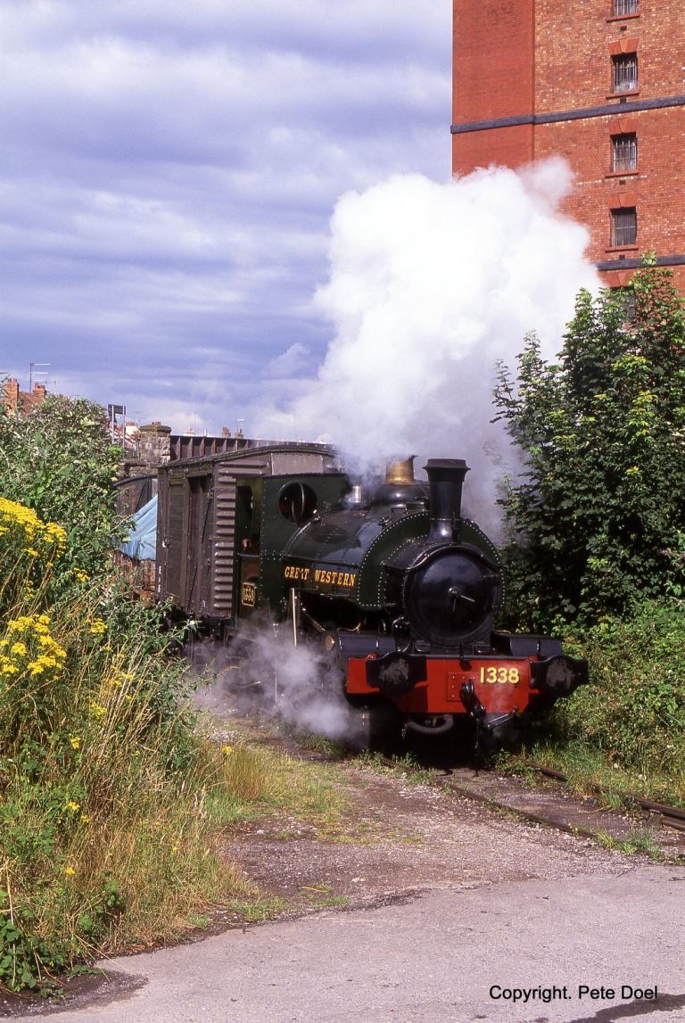 GWR 1338 at the BHR (2000) | Bristol Harbour Railway Blog
