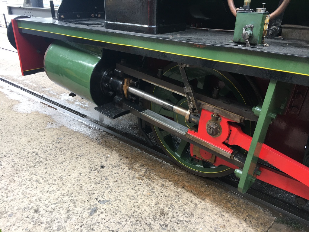 Henbury in Steam on the Quayside | Bristol Harbour Railway Blog